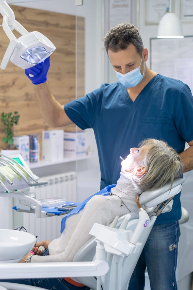 Stomatološke ordinacije DENTAL SMILE – Vaše zadovoljstvo je naš posao!